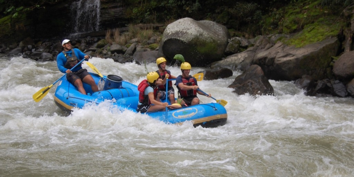 Home - Green Frog Rafting | Rafting Costa Rica